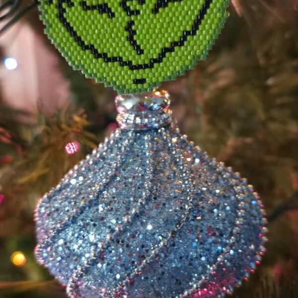 Beaded Grinch Face Round Flat Christmas Ornament Miyuki Brick Stitch ...