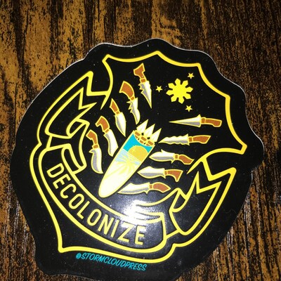 Pamaypay Fan Enamel Pin - Etsy