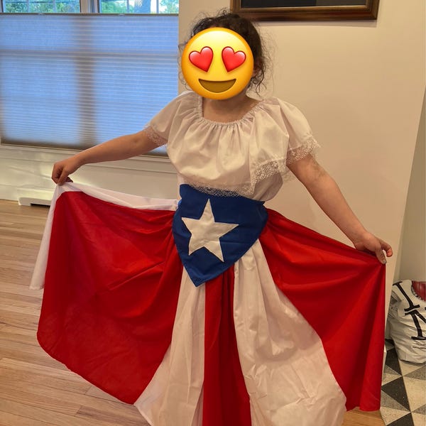 Plena, Bomba or Jibara Outfit. White Blouse, With Lace, Skirt, Waist ...