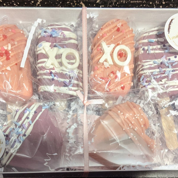 Purple & Pink Cakesicle Set. Customizable Gift Set. Valentines Set. 4 ...