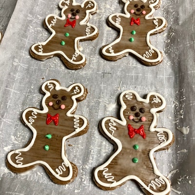 Mickey Mouse Gingerbread Man Cookie and Fondant Cutter - Etsy