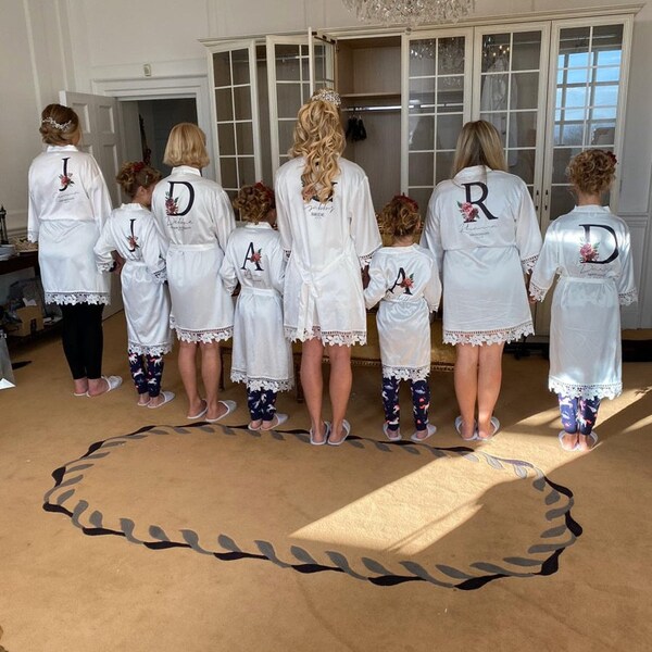 Personalised Bridal Robe, Wedding Dressing Gown, Initial Floral Bridal ...