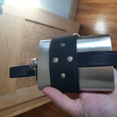 Flask Holder With 8oz Flask. Leather Flask Holder, Holster for Pirates ...