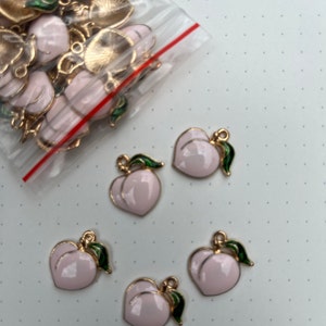 4, 20 or 50 BULK Enamel Peach Charm, Georgia Peach, Pink Peach Charm ...