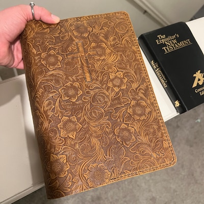 Personalized KJV Holy Bible Cover , Custom Leather Holy Bible Book Case ...