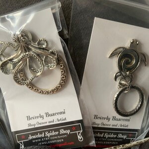 Cloak Clips, Sweater Clips: Fan Style Locking Clip in Four Colors - Etsy