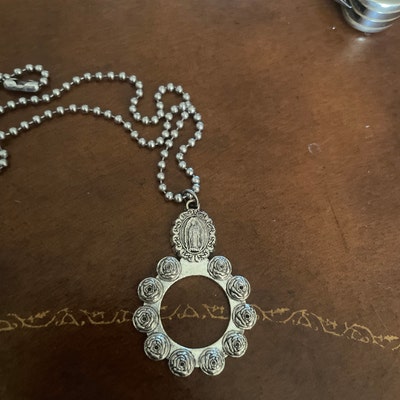 Retro-look Jurassic Park Isla Nublar Raptor Pen Key Tag - Etsy