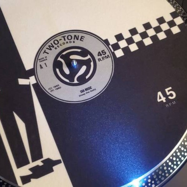 Rotating Vertigo Rings Felt 12" Turntable Mat - Etsy