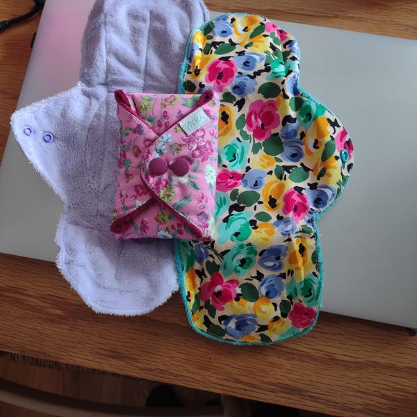 BLUE FLORA - Handmade All Purpose Wet Dry Bag, Cloth Pad Wrapper ...