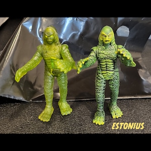 Fallout Cryptid Mole Rat Artifacts Teeth Claw in Custom Stash Box - Etsy