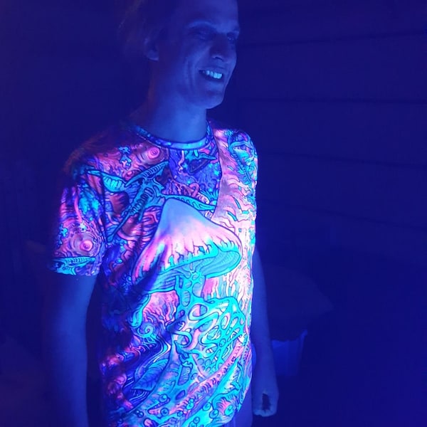 Psychedelic T Shirt, 'psy Shroom'. Trippy T Shirt, Festival T Shirt ...