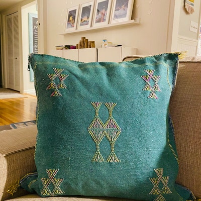 Moroccan Cover Made With Cactus Silk Bright & Sensational 18x18 ...