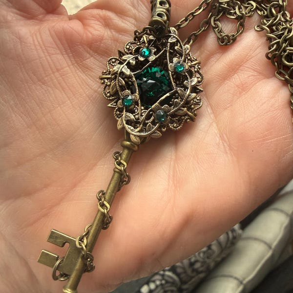 Emerald Swarovski Crystal Key Necklace: Floral Elven Fantasy Jewelry - Etsy