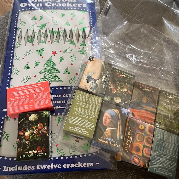 Mini Masterpiece Jigsaw Puzzle in a Matchbox - 50 Piece. Assorted ...