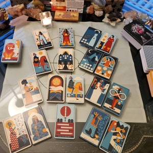 Simple Earth Tarot Deck - Original Artwork Illustrated Tarot Deck With ...