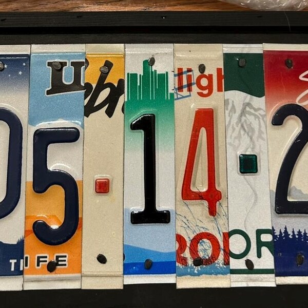Custom Rustic Empty Wood License Plate Display Frame With Key Hooks ...