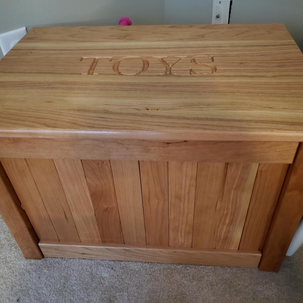 Custom Hope Chest, Custom Foot Locker, Heavy Duty Wooden Bedroom ...