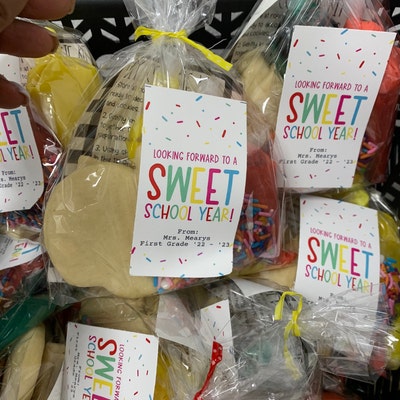 Printable Looking Forward to A Bright School Year Tag, Instant Download ...