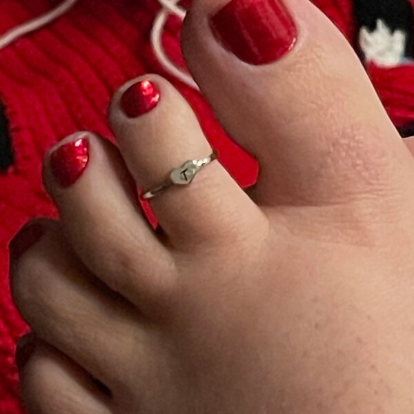 Personalized Heart Toe Ring • Heart Engraved Toe Ring • Custom Name Toe ...