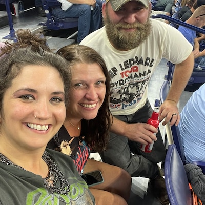 Def Leppard Men's T-shirt Pyromania USA Tour 1983 Ivory T-shirt 100% ...