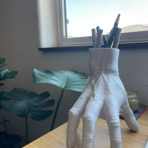 Luxe Female Torso Statue Figure Low Poly Style Dazzling Unique Finish ...