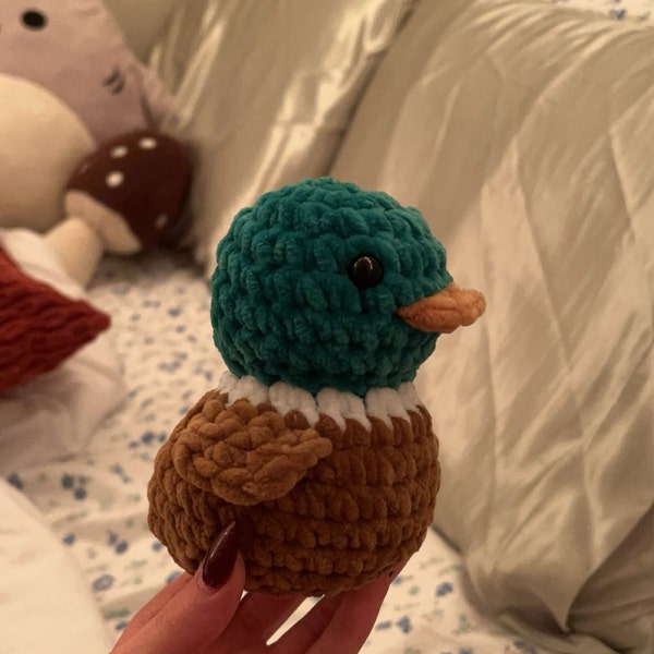 Pocket Duckling Crochet Pattern · Good Luck Duck Amigurumi Tutorial ...