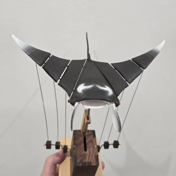 Flying Manta Ray Automata | Wooden Kinetic Sculpture | Mechanical Manta ...