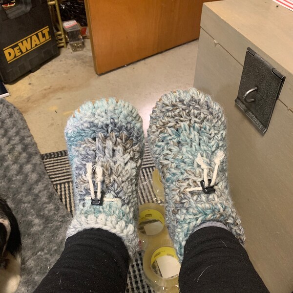 Wool Padraig Slippers - Etsy Canada