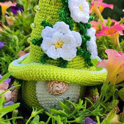 Crochet Patterns Flower Gnome, Crochet Flower Gnome Pattern, Birthday ...