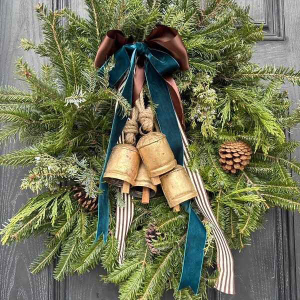 Vintage Rustic Christmas Bell Set—shabby Chic Holiday Decor—set of 3 ...