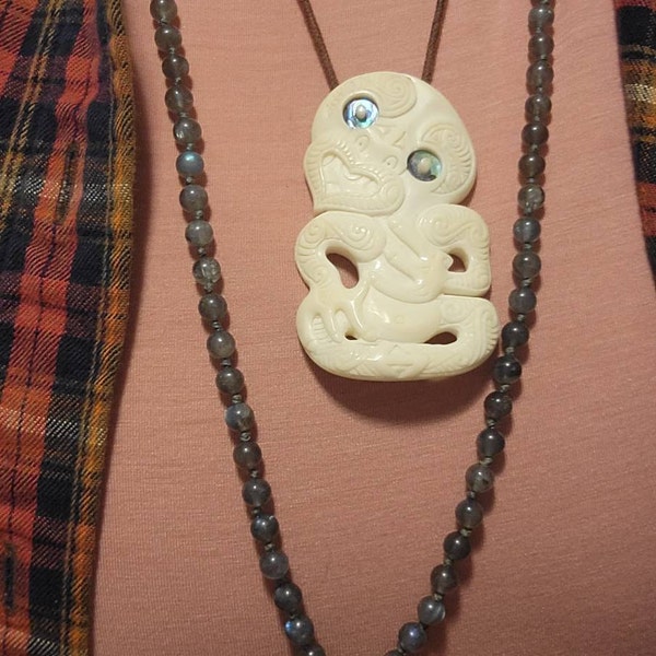Maori Necklace Tiki Bone Carving | Hand-carved Pendant of New Zealand ...