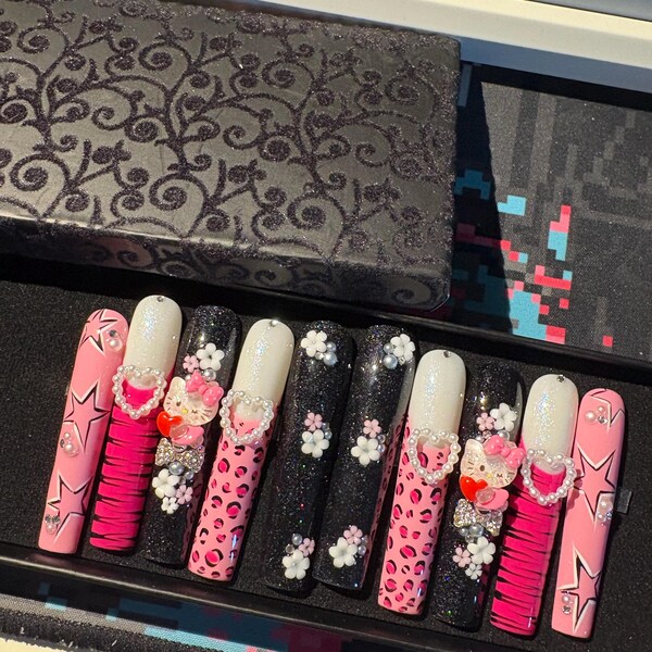 Short Press on Nails, Short Square Nails, Black and Pink Nails ...