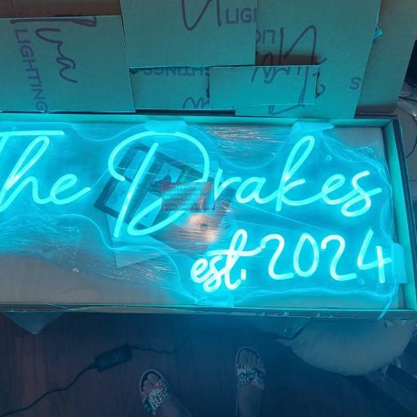 Neon Name Sign Custom, Wedding Neon Sign Name, Neon Sign Battery ...