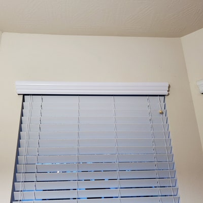 Tailorview, 3 1/4h Faux Wood Crown Valance ONLY FOR Venetian Style ...