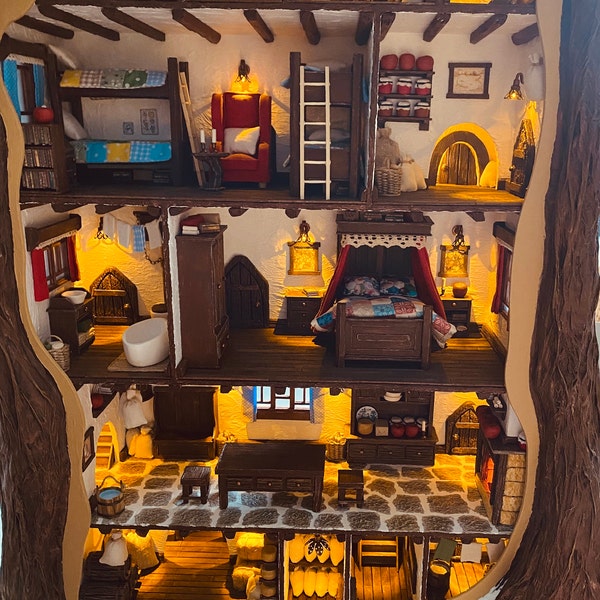 Brambly Hedge Poppy's House With Illumination. READY TO SHIP. Height 54 ...