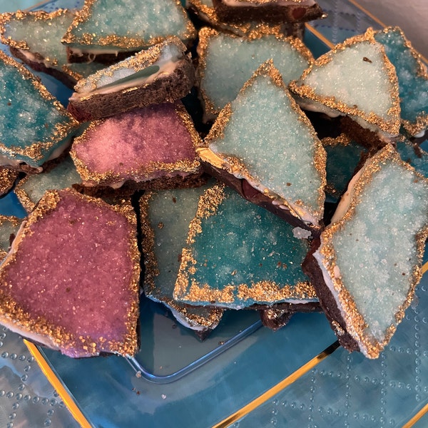 Crystal Geode Rock Cookie Gold Edged Gem Sugar Rock Candy Gemstones ...