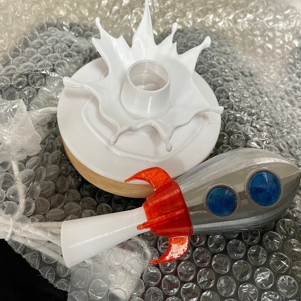 Retro Futuristic Rocket Space Ship / Spaceship LED Lamp - Free Shipping ...