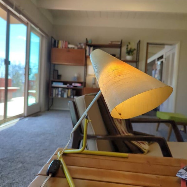 Mid Century Modern Desk Lamp Vintage Atomic Lighting Eames Lamp 1950s Retro Living Vintage ...