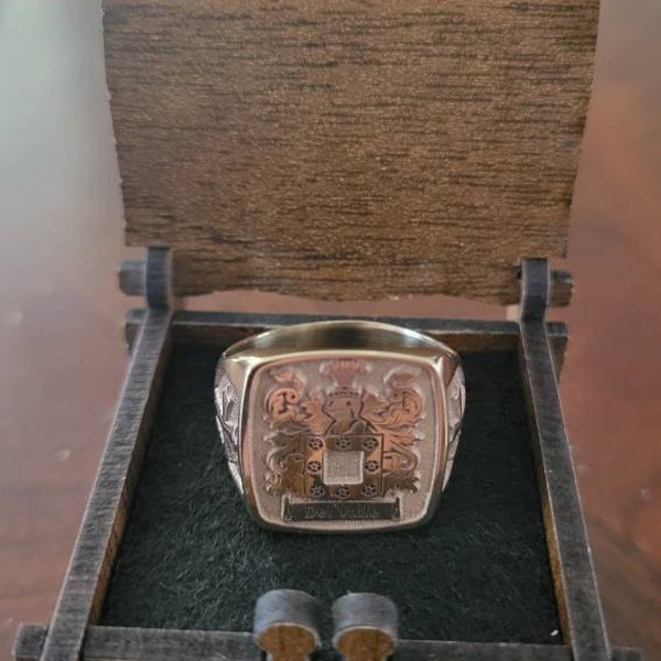 Family Crest Signet Ring Father's Day Gift, Coat of Arms Ring, Family ...