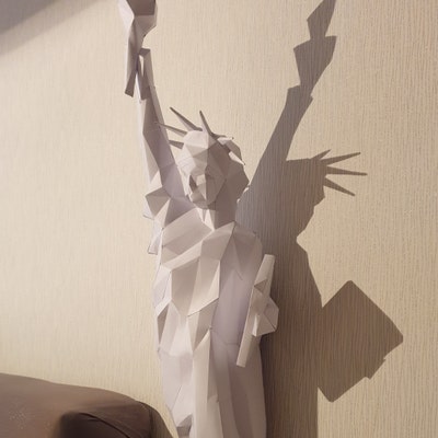 Statue of Liberty Papercraft Sculpture, Printable 3D Puzzle, Papercraft ...