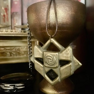 How to Train Your Dragon Astrid Helmet / Digital Patterns, Astrid ...