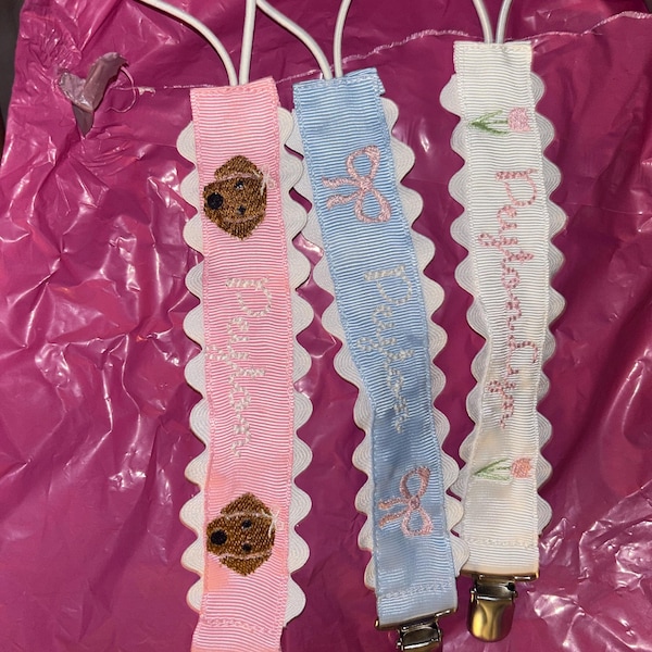 Monogrammed Pacifier Clip | Bow Personalized Scallop Embroidered Paci ...