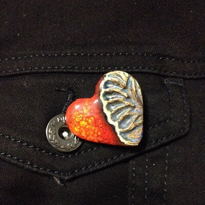 Little and Stylish Heart Brooch, Heart Pin, Perfect Gift Idea, Green ...