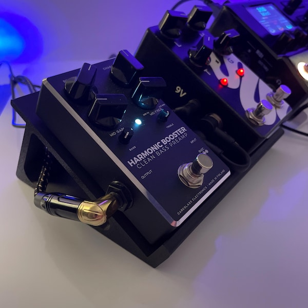 Elta Music Polyvox PF3 Multi-mode Stereo Filter Desktop Effects Unit ...