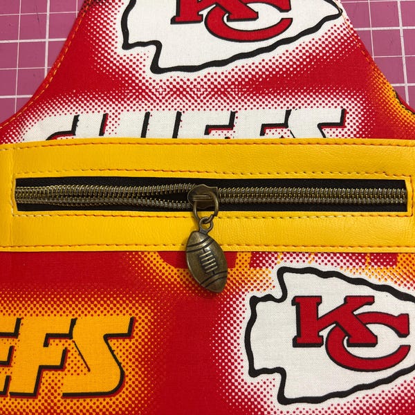 Size 3 Non-locking regular Zipper Pulls for Nylon Coil Zippers, Purse ...