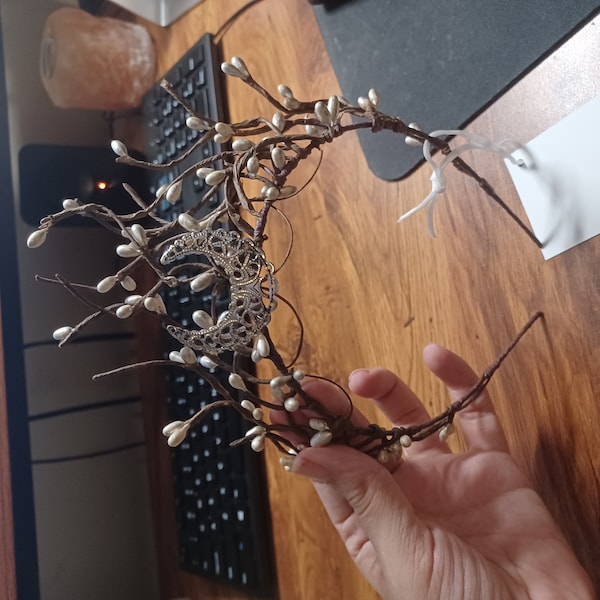 Moon Crown, Crescent Moon Tiara, Goddess Headpiece, Branch Crown ...