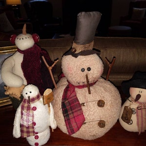 Vintage Country Snowman Winter Christmas Decor, Hat Scarf, Evergreen ...