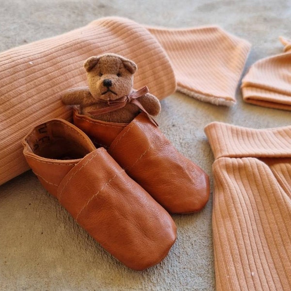 Baby Bootie Pattern to Make Baby Moccasins for the Best Baby Birthday ...