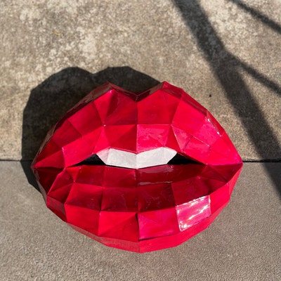 3D Papercraft Lips Template Low Poly Pucker up Lips Wall Art Decor ...