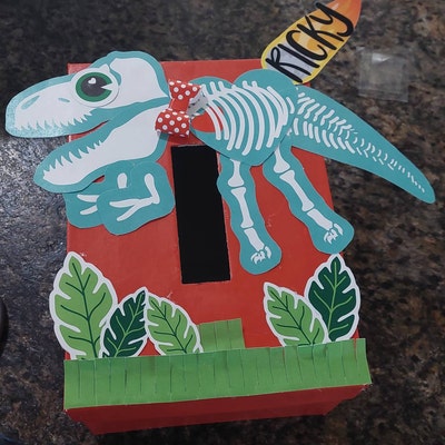 Grey Wolf Classroom Candy Holder Valentines Cute Animals Hug Individual ...